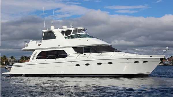 Toronto’s premier 65-Foot Yacht | Best Service | Party Friendly | BoatLink